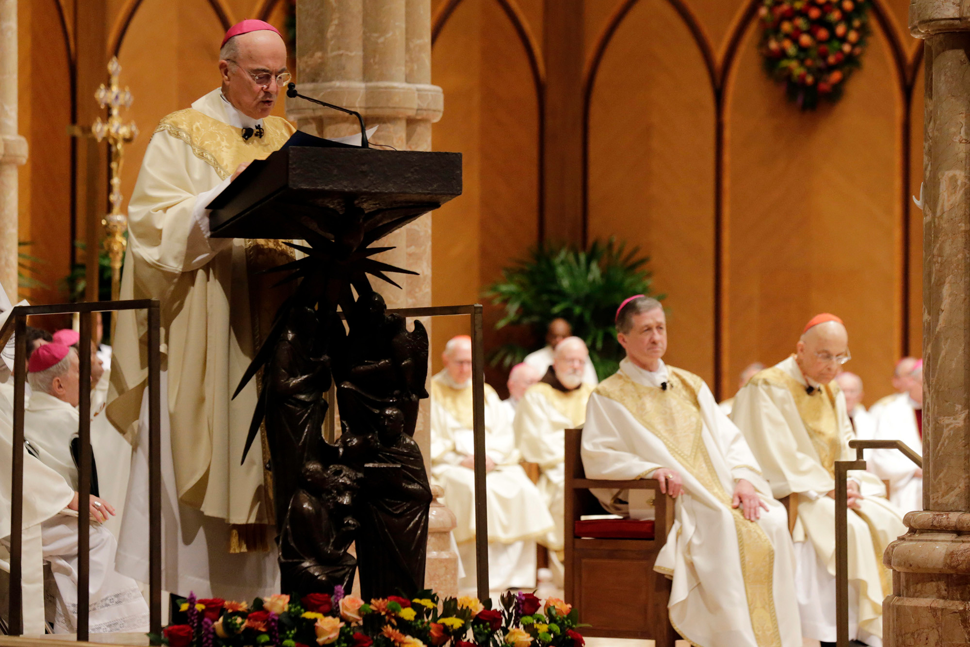 The Catholic abuse scandal now leads all the to way the Vatican ...